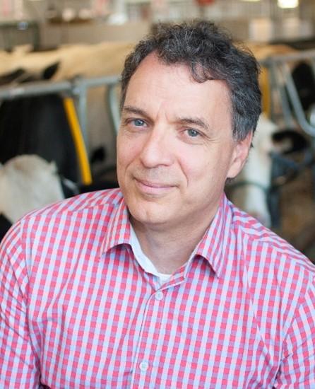 Gilles Fecteau, DVM, DACVIM-LAIM | Author | Merck Veterinary Manual